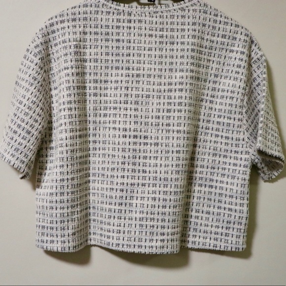 Zara | Tops | Zara Textured Cropped Tshirt | Poshmark
